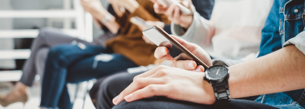 Psychotherapy with Apps I LIMES Castle Clinics Blog